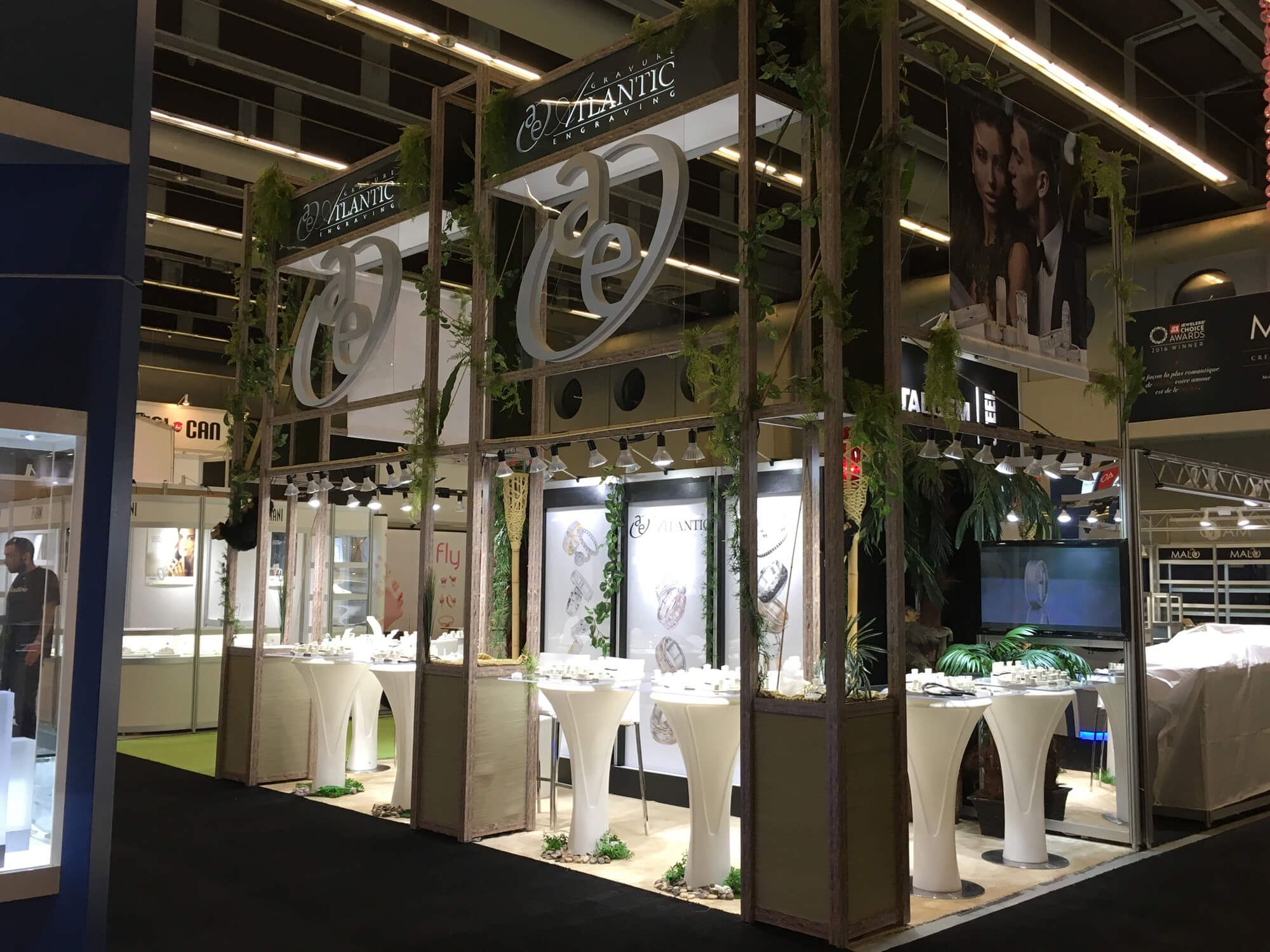 Custom-made booth gallery - Décor Experts Expo